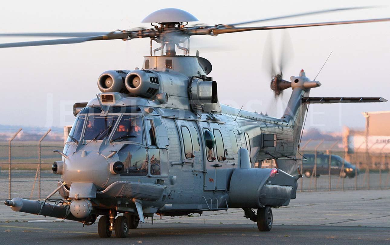 nhungdoicanh: Eurocopter EC-725 Super Cougar / Caracal