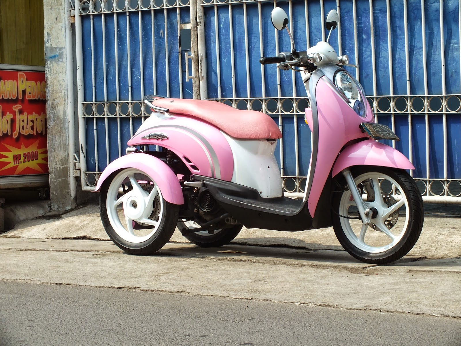 Oracle Modification Concept: Honda SCOOPY Roda Tiga Minimalist Pesanan ...