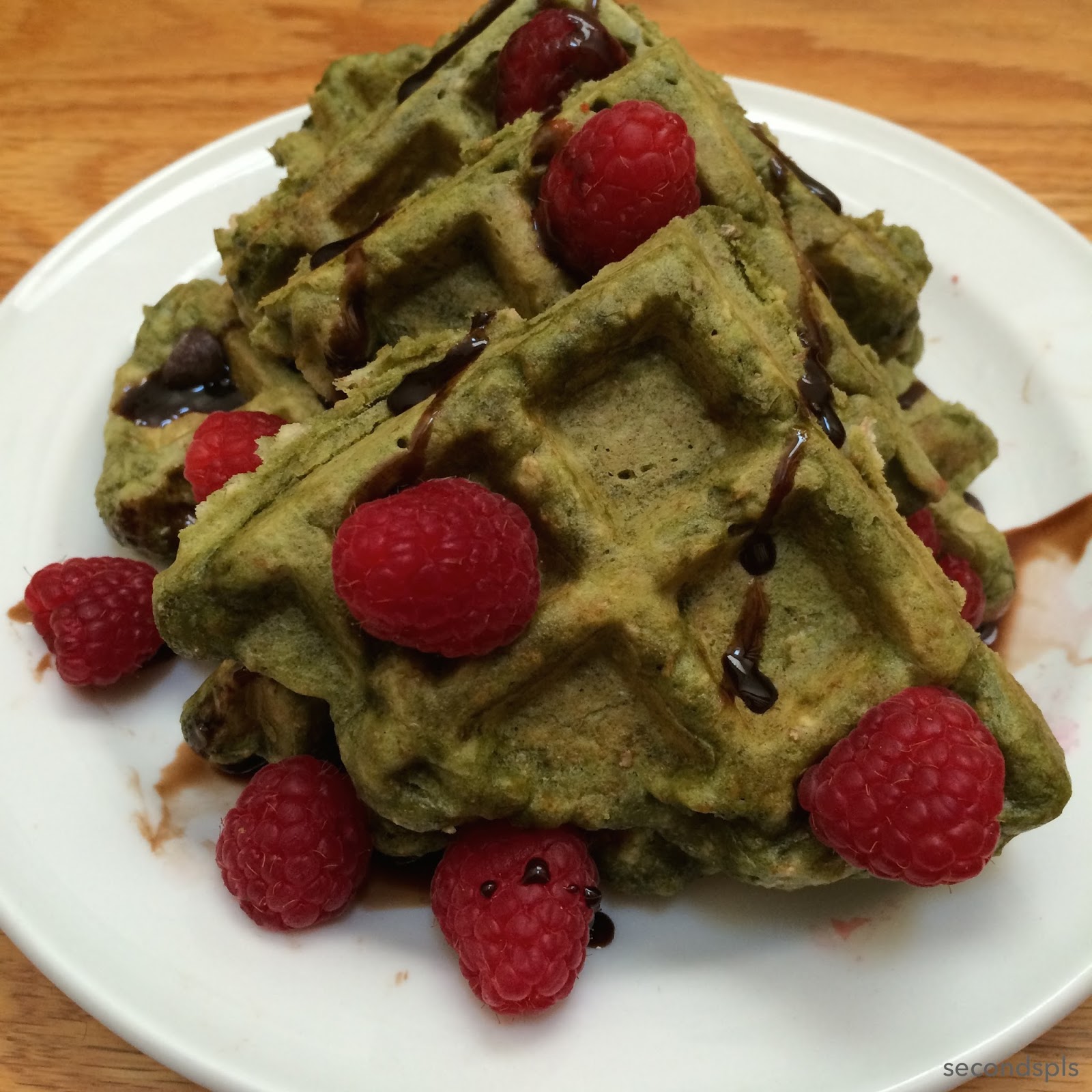 Matcha Green Tea Waffles [Recipe]: Super easy! ~ SECONDS, PLS?