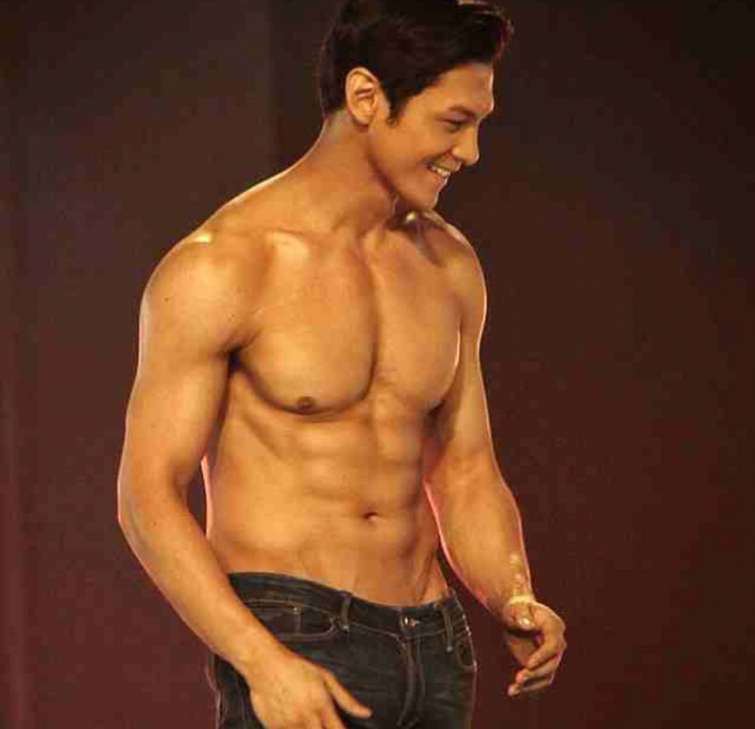 Marco Lorenzo's Instagram, Twitter & Facebook on IDCrawl