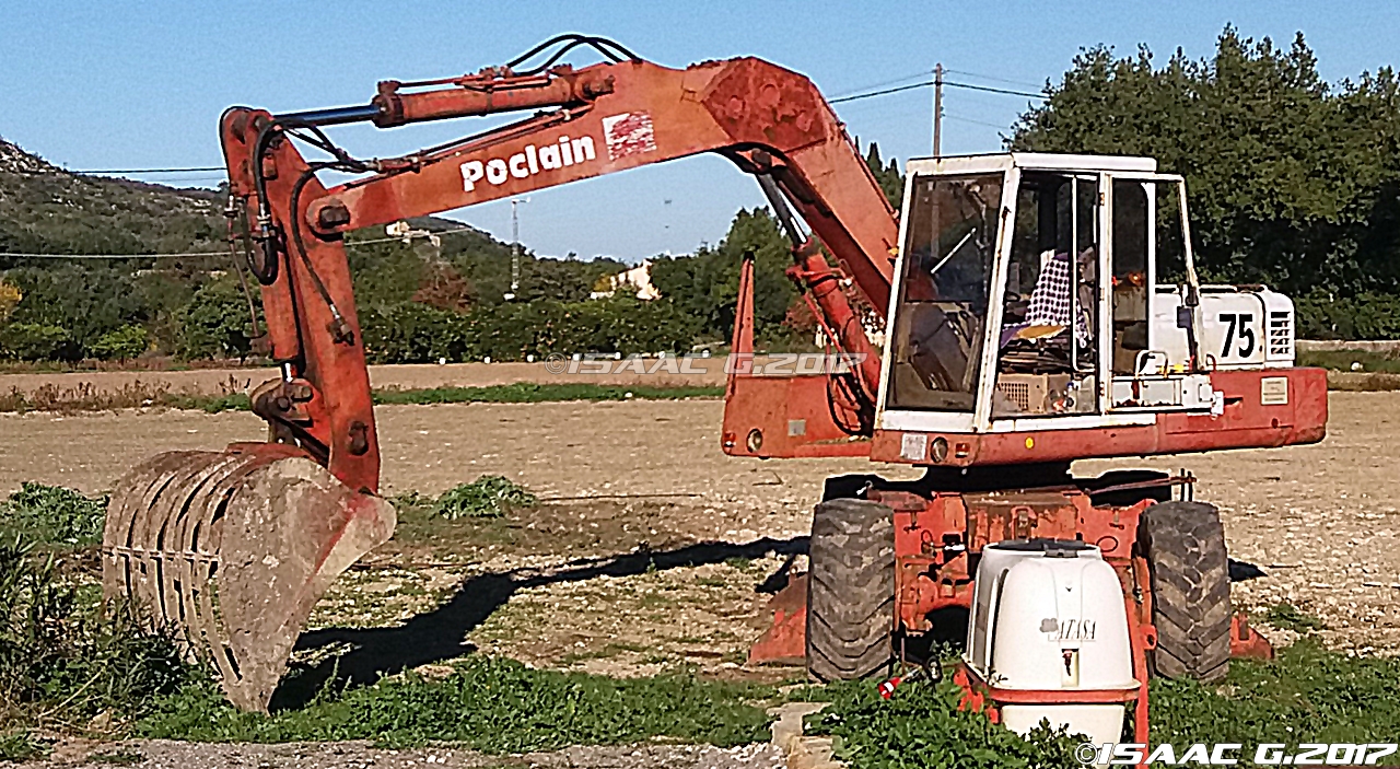 Camiones y Autobuses en Baleares: Poclain 75