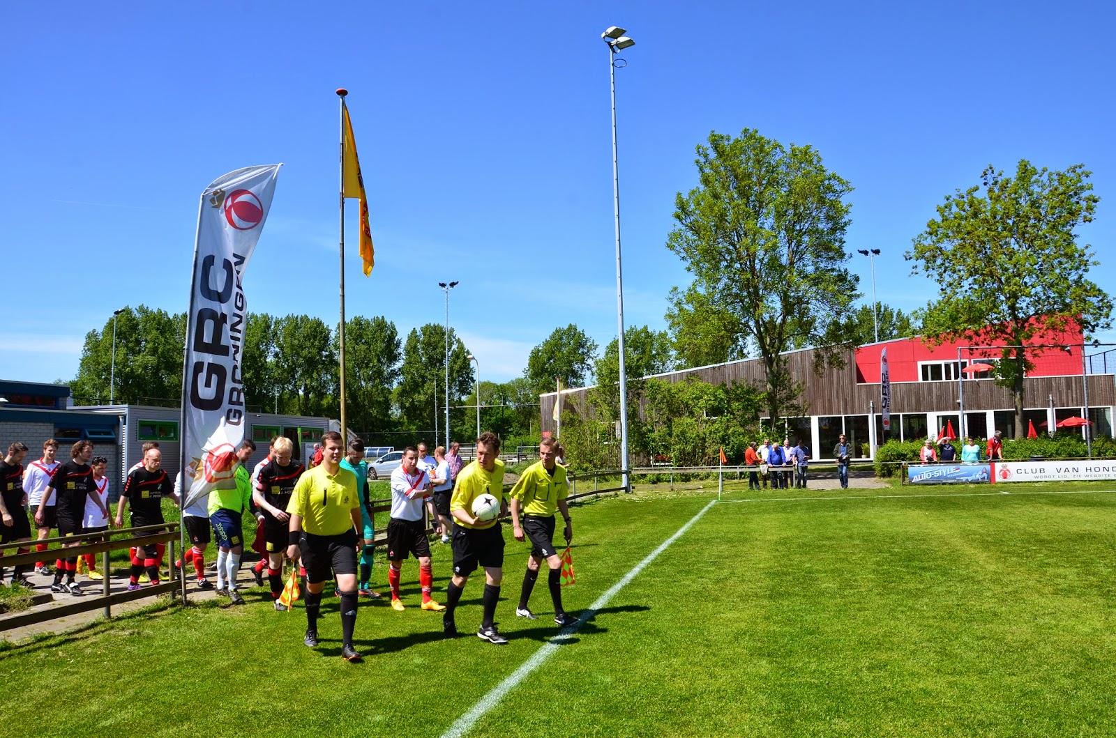 Extreme Football Tourism: NETHERLANDS: vv GRC Groningen / FC Groningen (B)