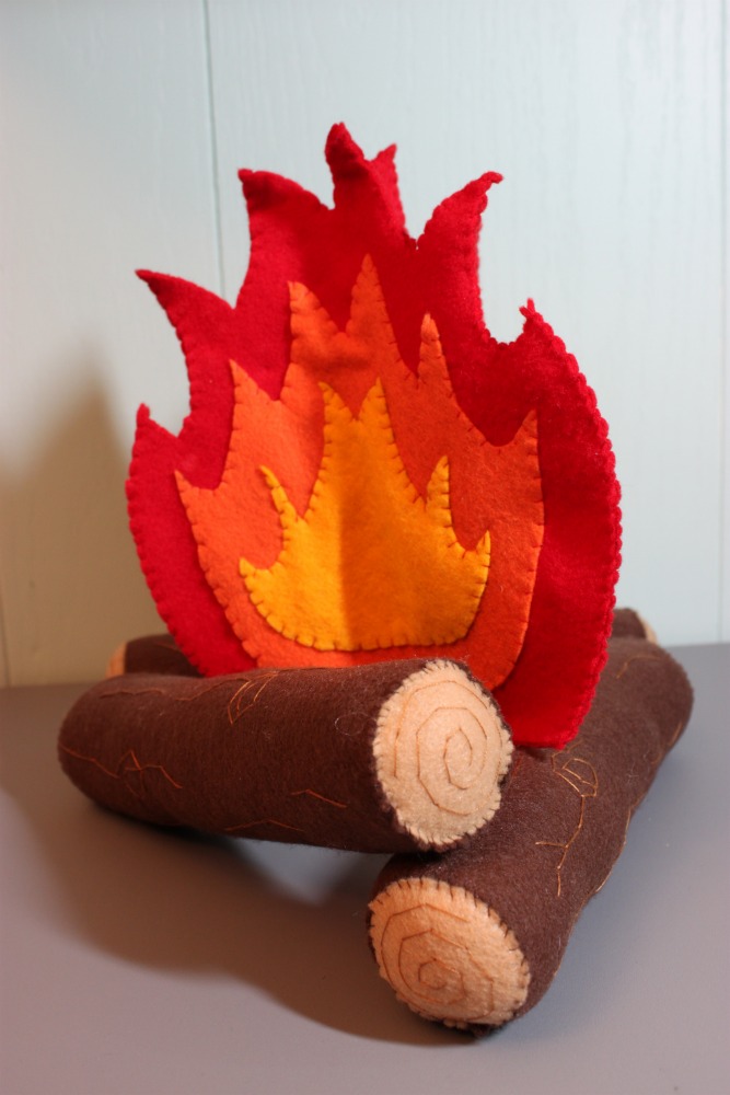Felt Fire Pattern at viizariahblog Blog