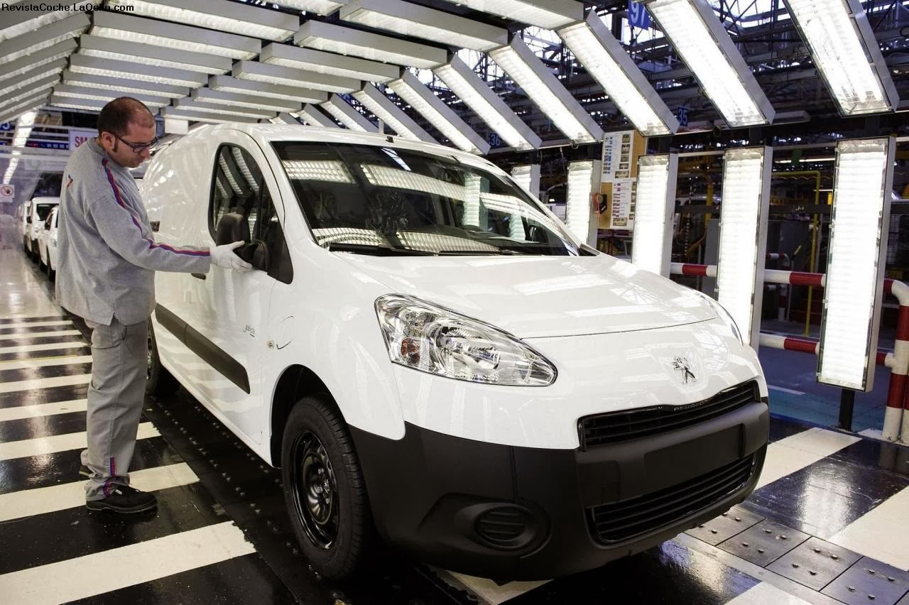 Revista Coche: Nuevo Peugeot Partner Electric con 170 kilómetros de ...