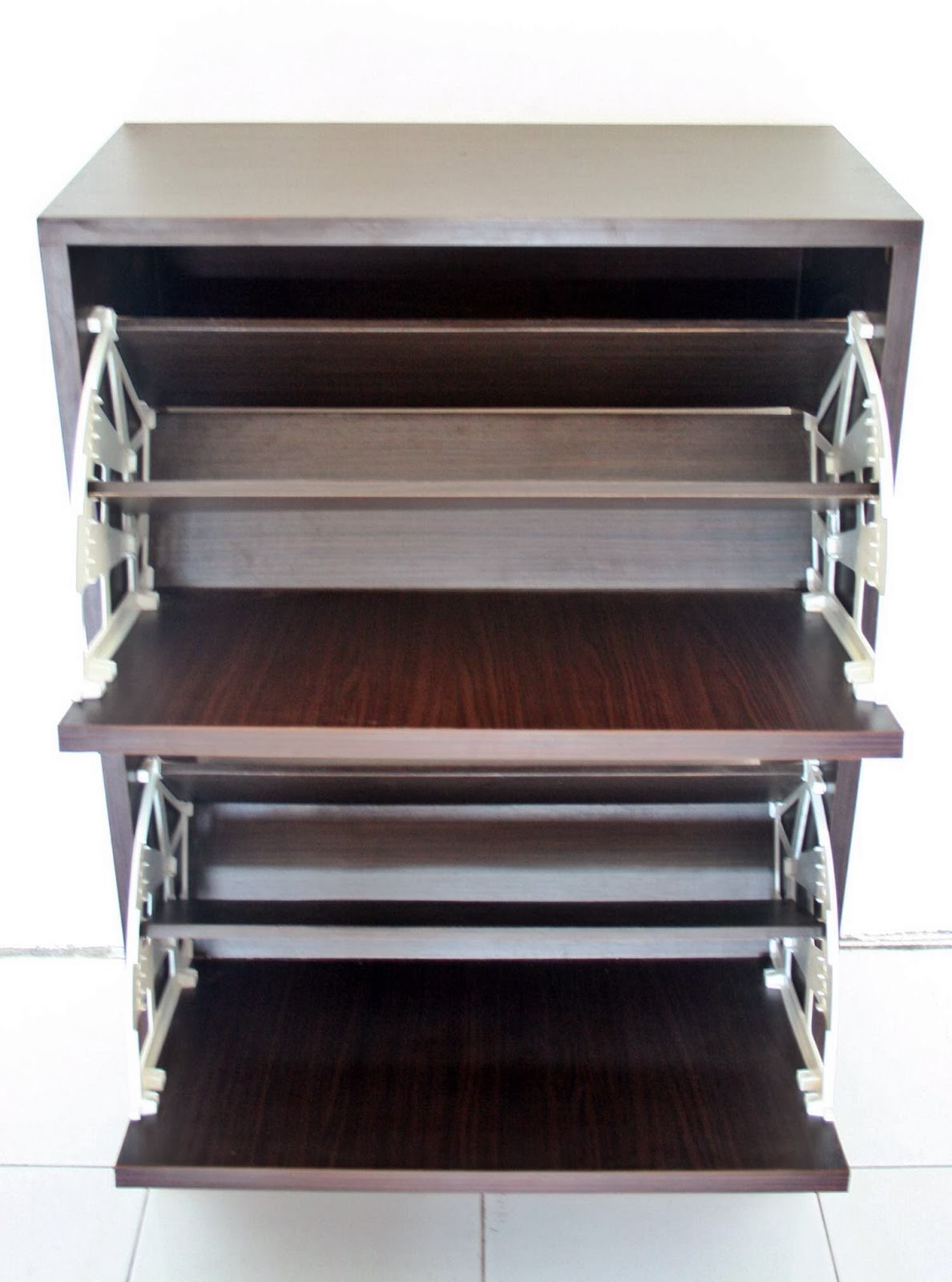 27+ Inspirasi Terkini Rak Sepatu Hpl