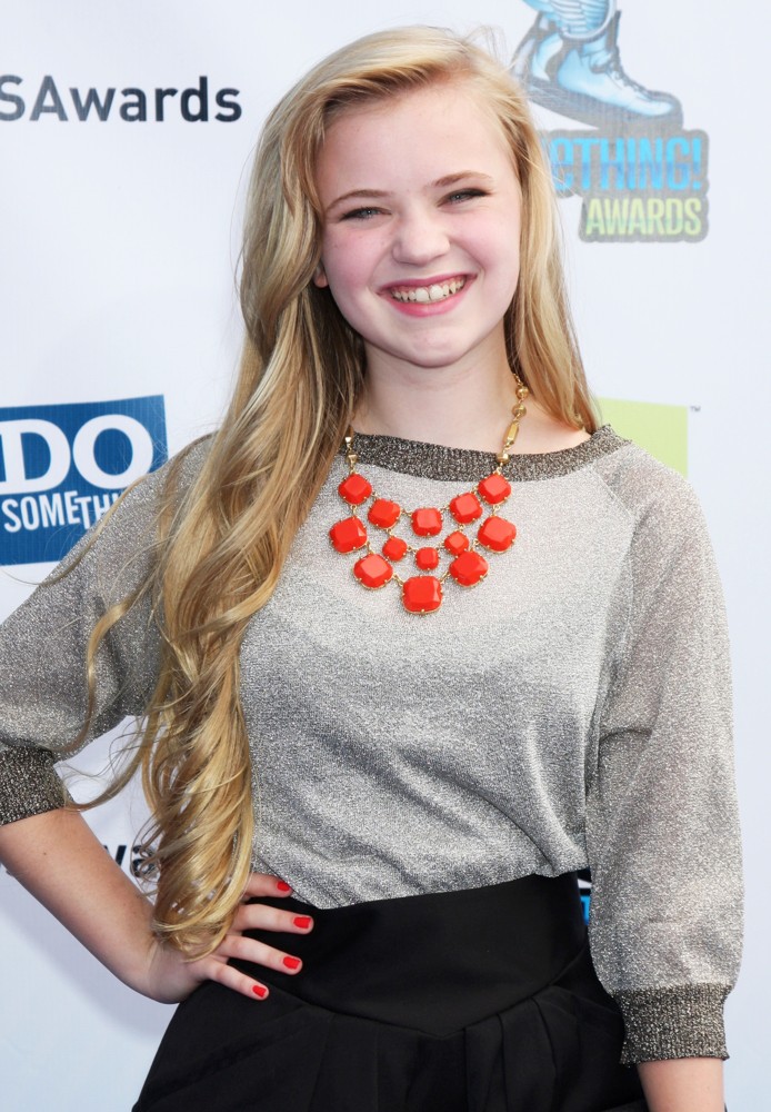 Sierra McCormick American Actress | Sierra McCormick Biography Disney ...