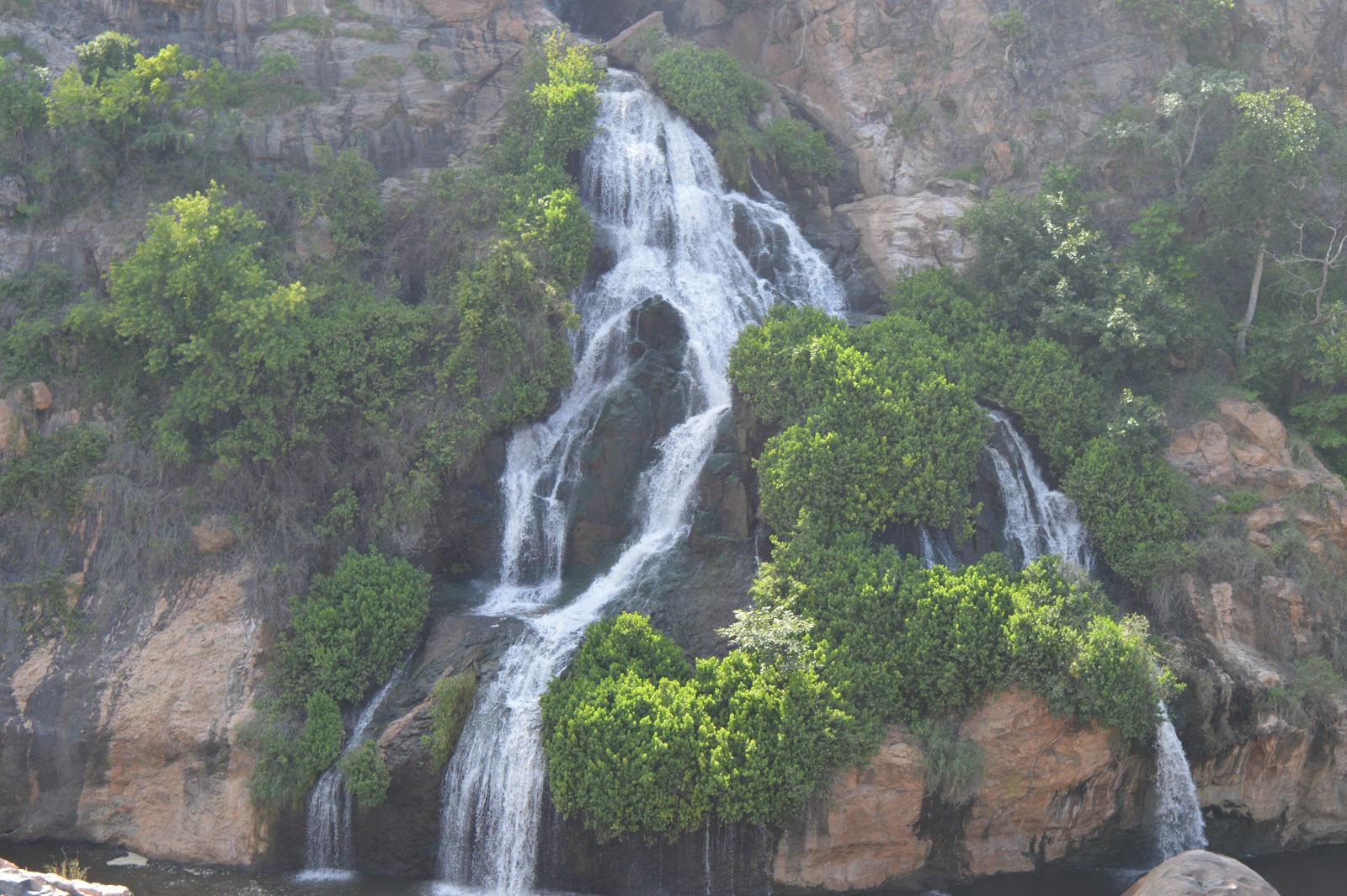 The Travel Reminiscenes: Chunchi Falls