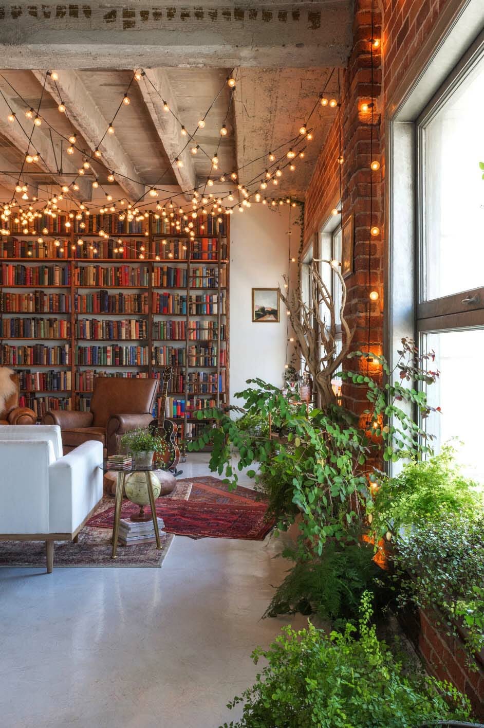 Small book-filled loft in Los Angeles