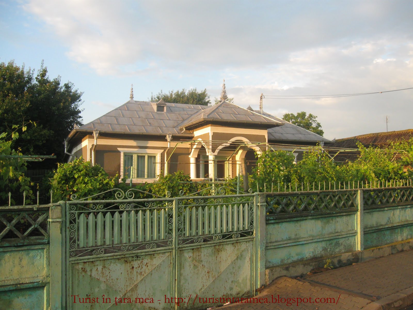 Murighiol şi aspecte din Delta Dunării în apropiere