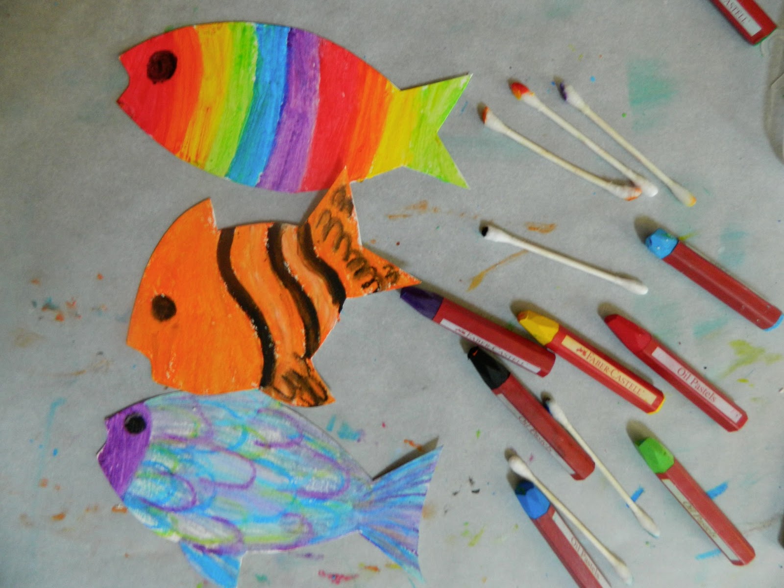the vintage umbrella: oil pastel fish