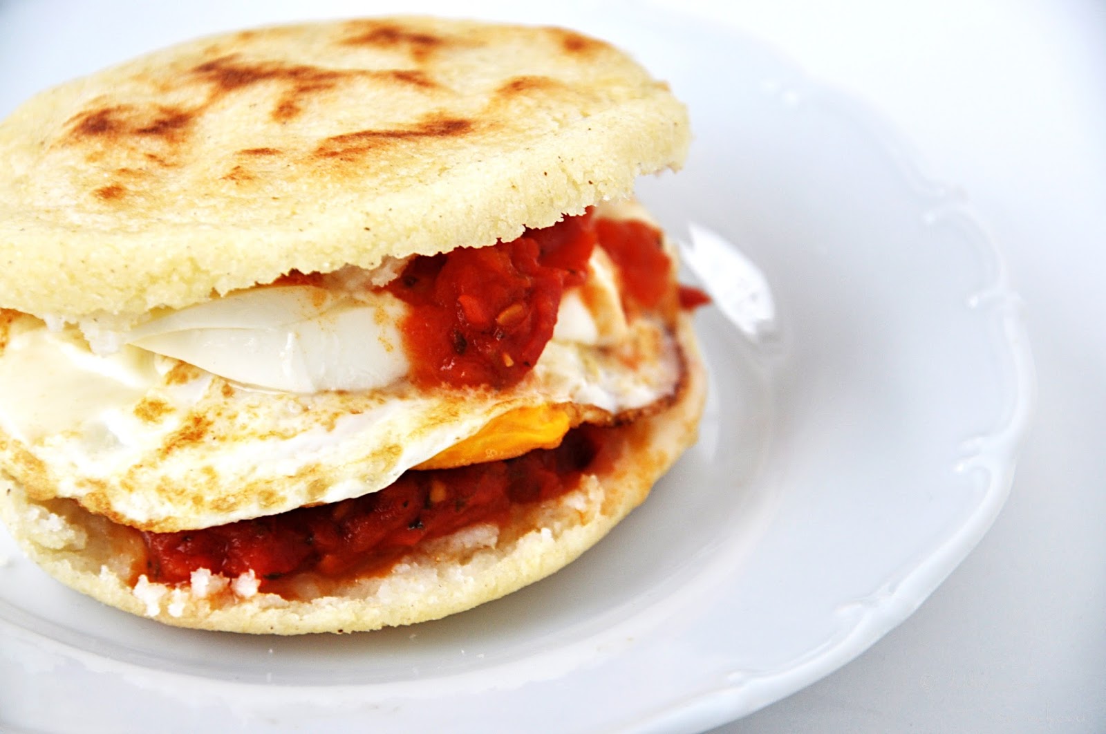 CoLoRes, SaBoRes, oLoRes...CoLoRs, TaSTeS, SmeLLS: venezuelan arepas ...