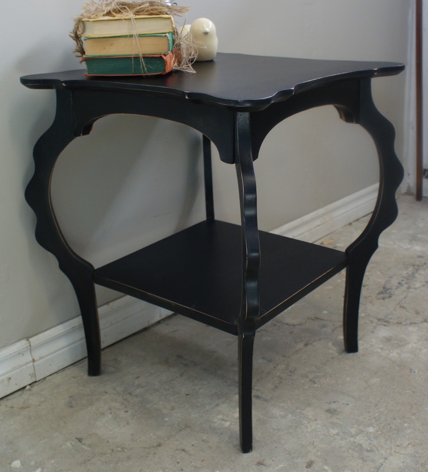 Better Than New: Classy and Curvy Side Table