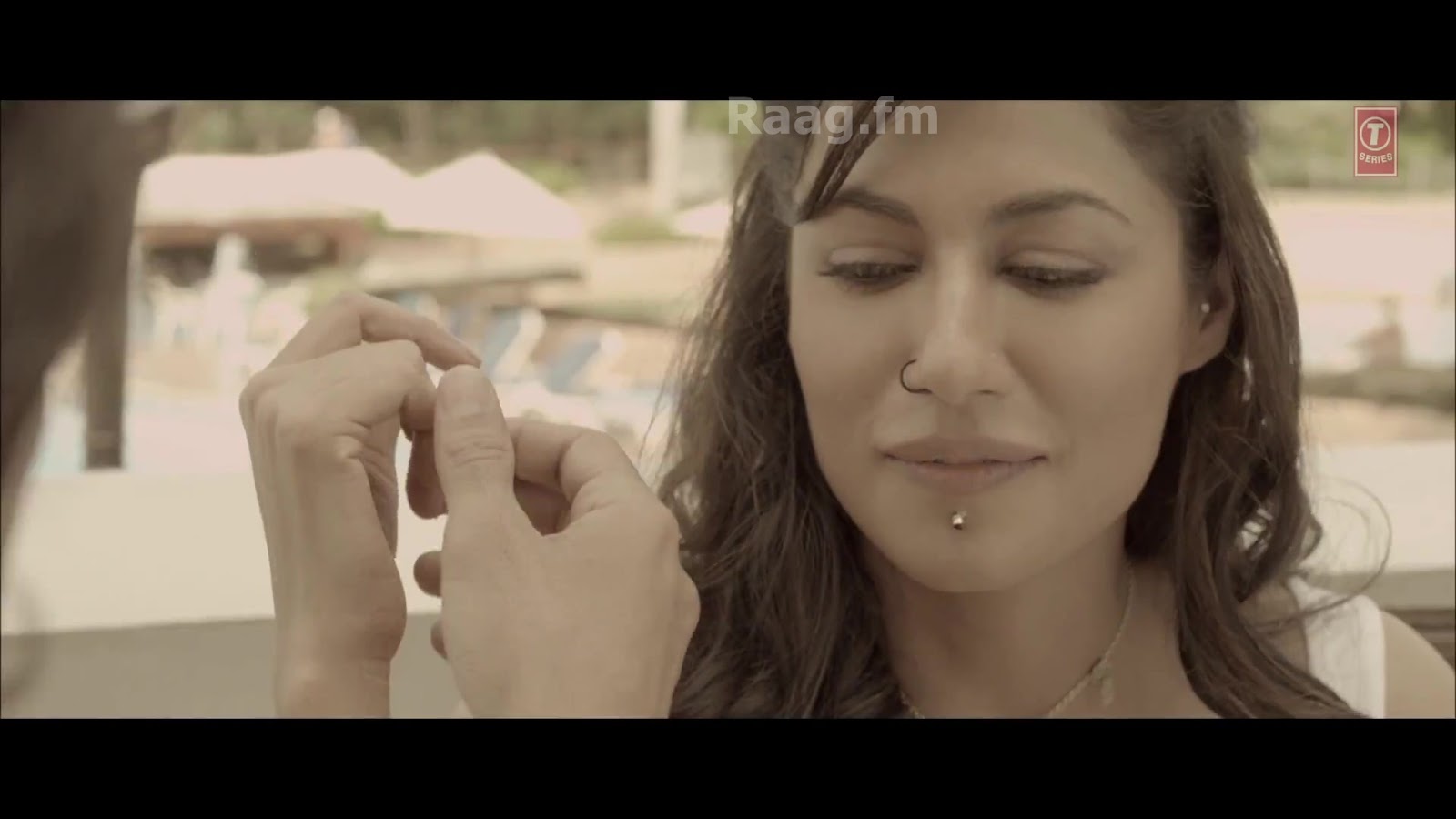 DARMIYAN | Celebrities Photos Hub