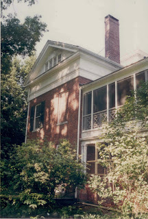 La lectora corrent: Els meus records de 20, Triangle Street, Amherst