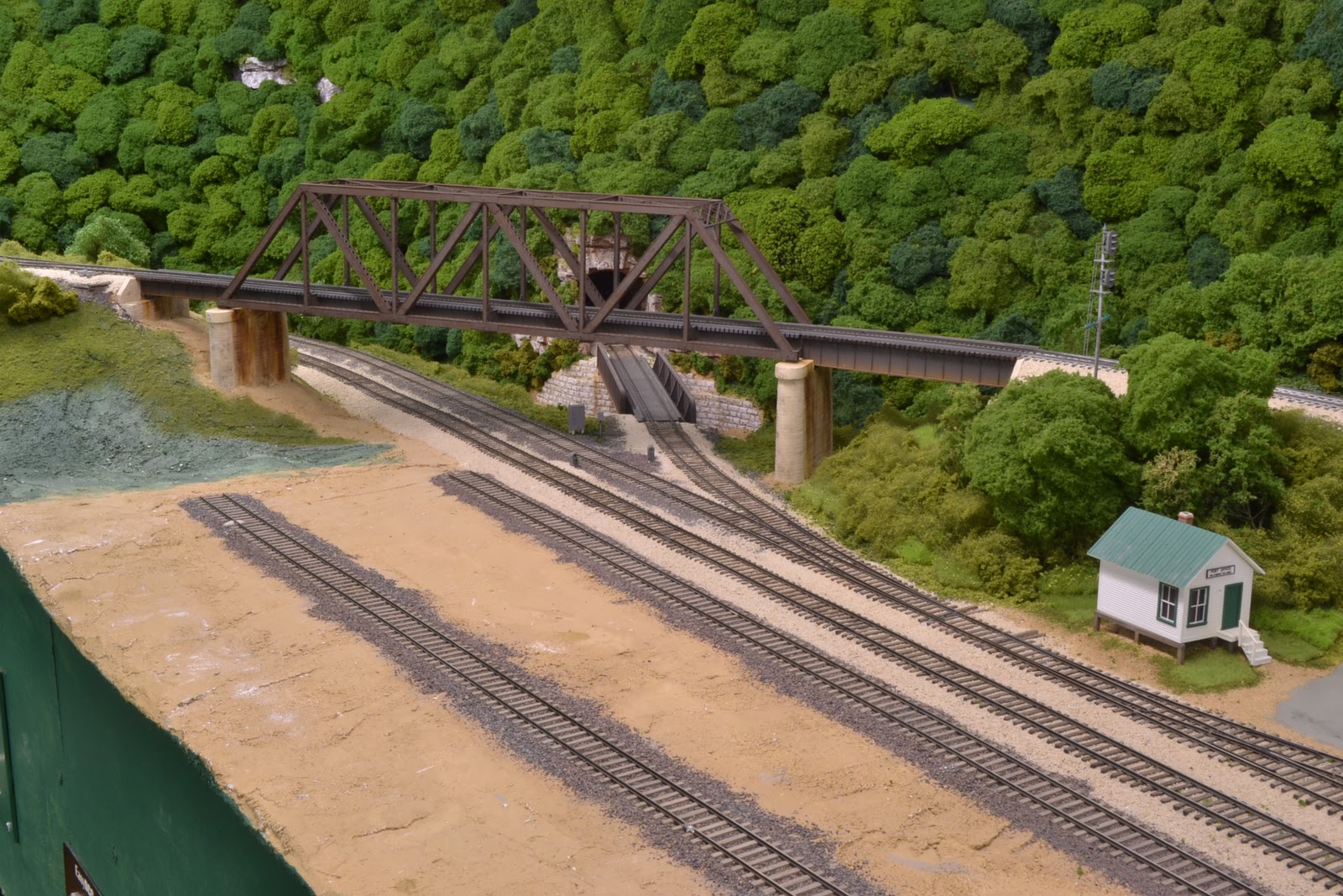 Chesapeake, Wheeling and Erie Railroad: Tipples, Truck Dumps and Prep ...