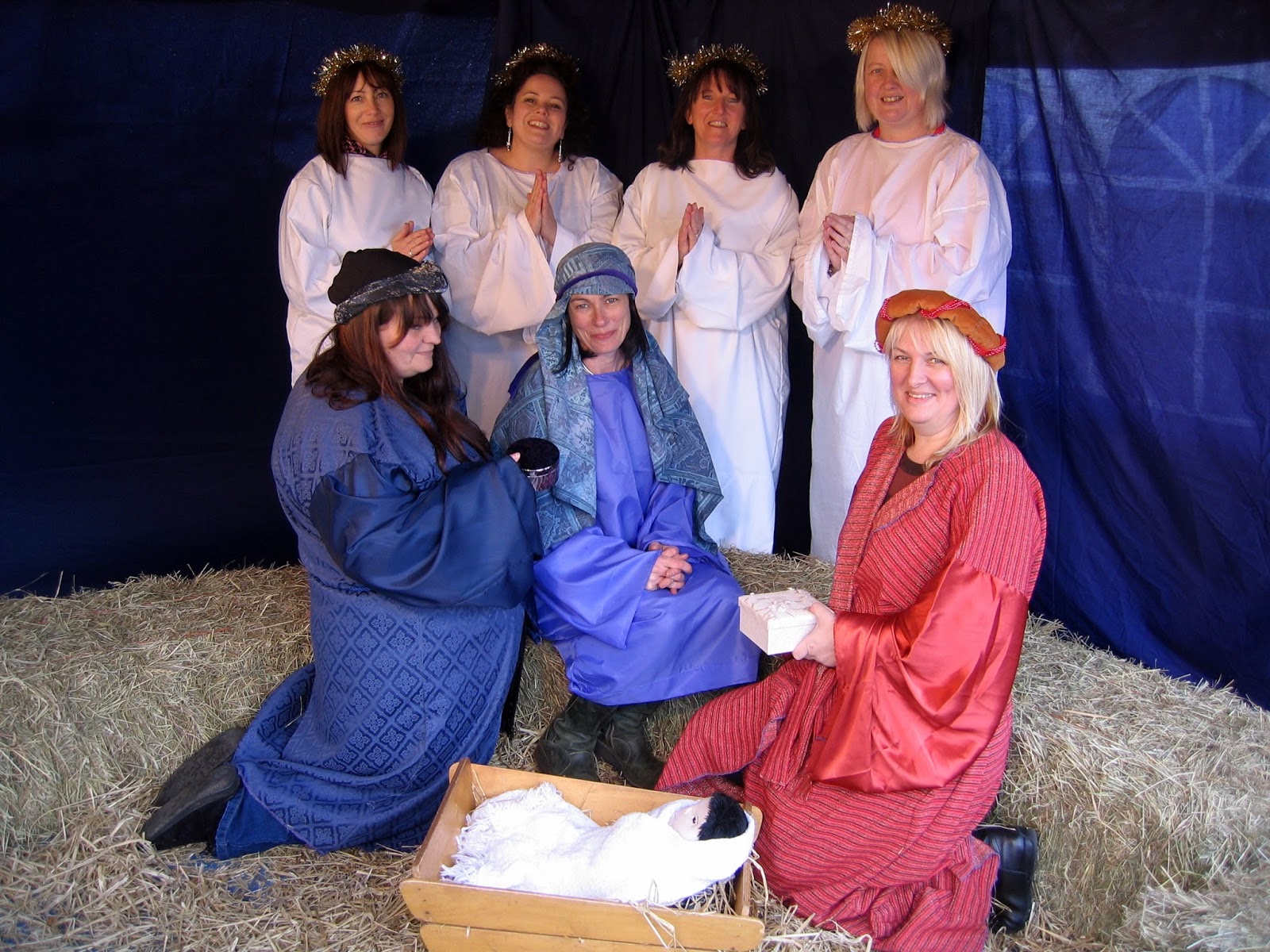 Tracing Rainbows: The Nativity Costume Tutorial - Here's One I Made Earlier