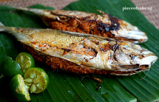 Piece of Cake: Ikan Cencaru Sumbat (Terengganu)/Spicy Stuffed Fish