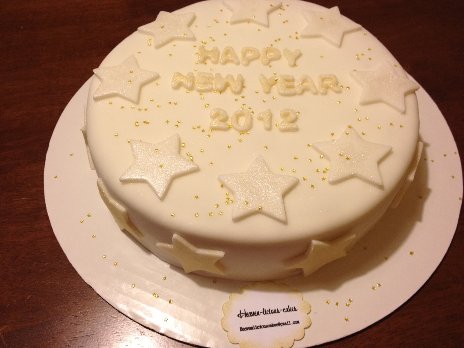 Heaven Licious Cakes Happy New Year 2012 8474