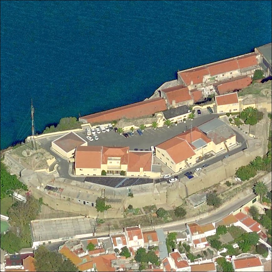 Espaço e Memória: Museu Medieval de Almada - um sítio a conhecer [ Almada ]