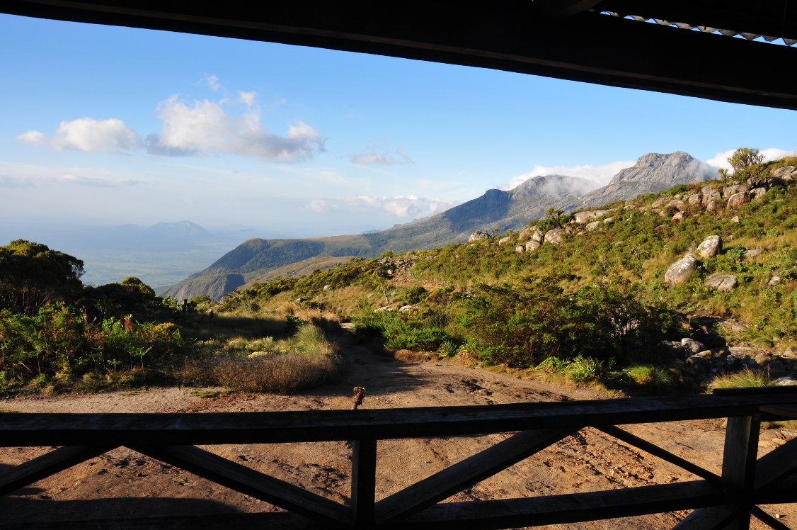 With a backpack through Africa: Mulanje Mountains / Sapitwa Peak (3002m)