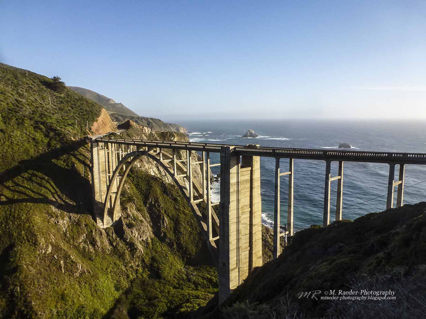 M. Raeder - Photography: Night over Bixby Bridge
