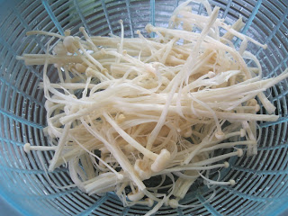 Our Stories: Cendawan Inoki goreng rangup