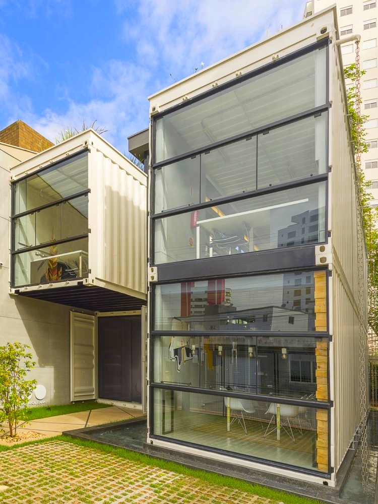 Shipping Container Homes & Buildings: Modular 4 x 40' Shipping ...