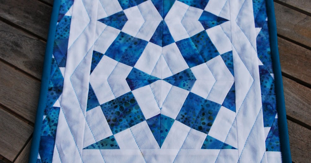 La Sonadora: X-Blocks Mini Quilt