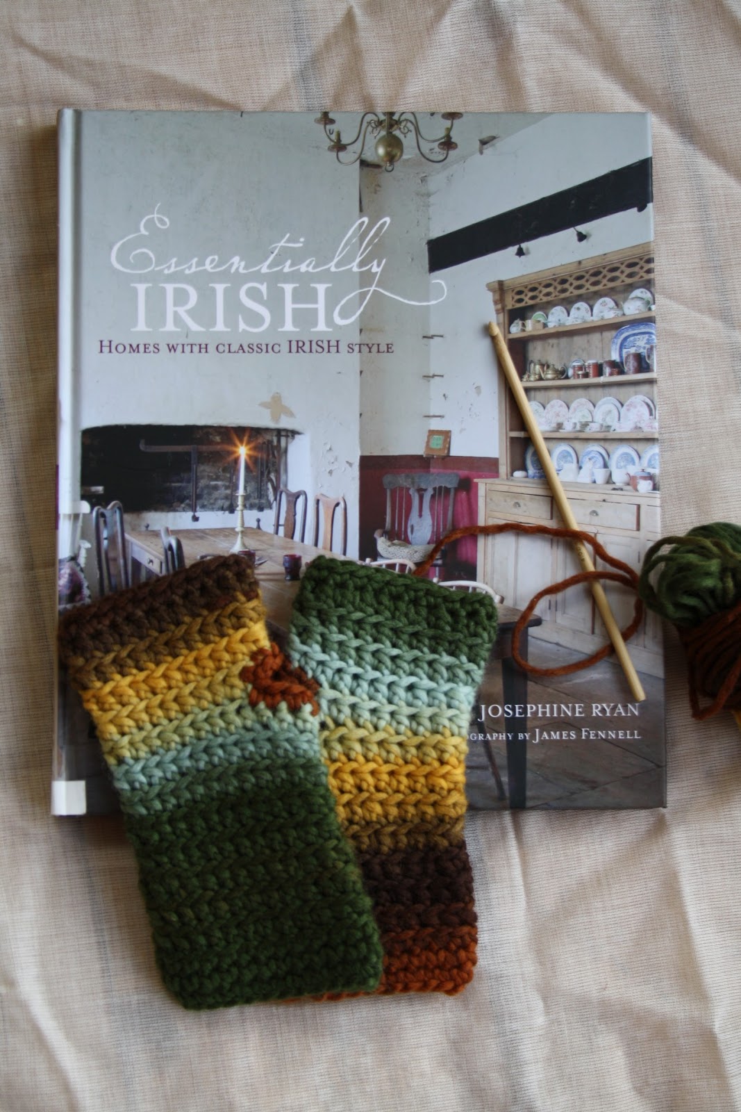 Mia foley Art: May 2012