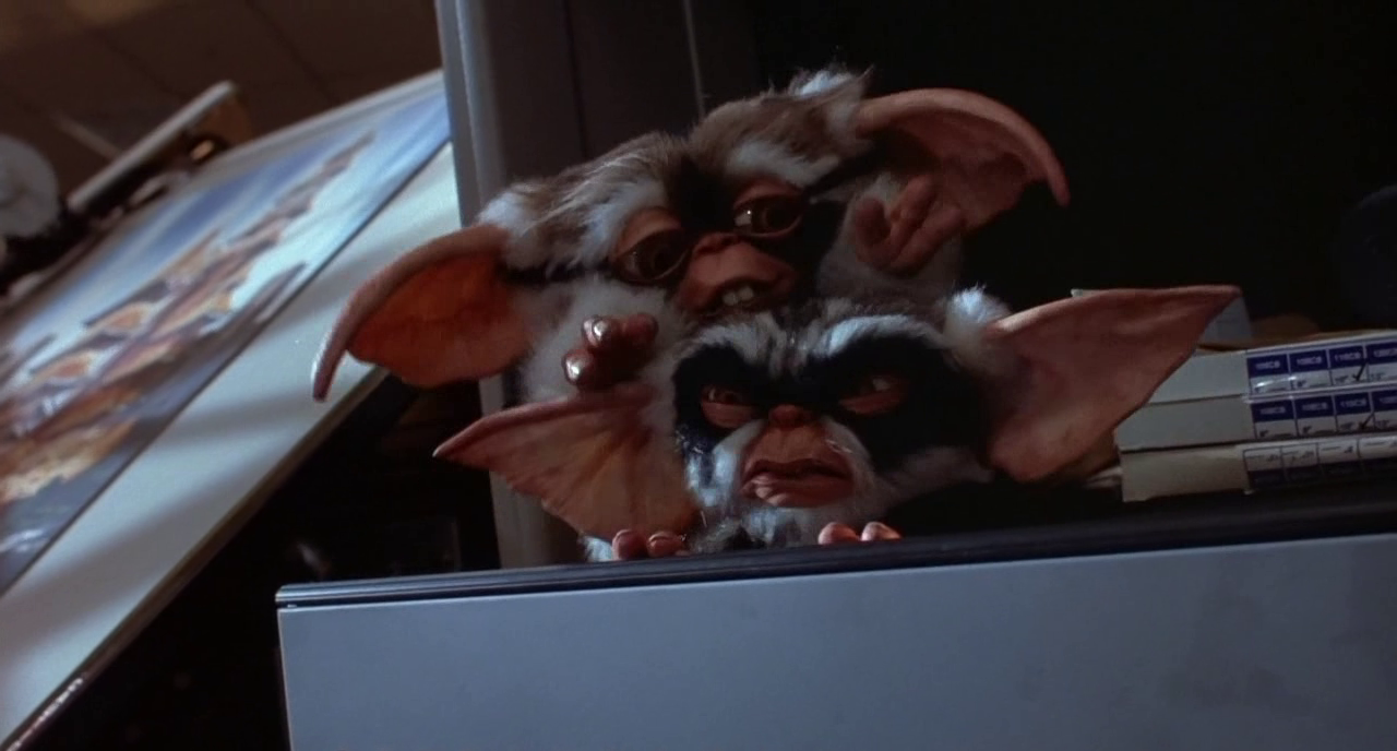 Elokuvatirkistelijä - Leffablogi: Gremlins 2: The New Batch