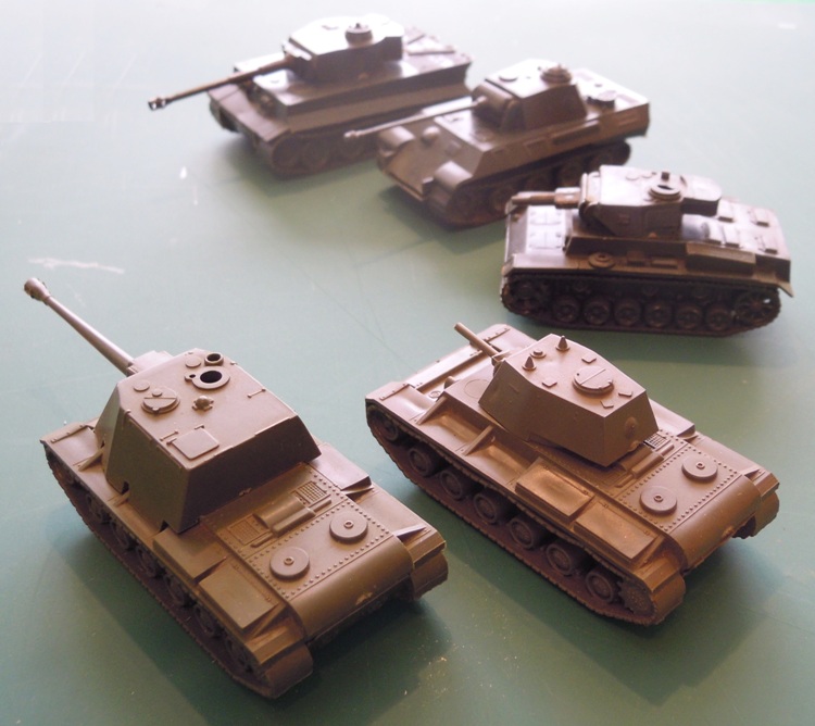 Wargaming Miscellany: Some more ROCO Minitanks ... and a couple of ...