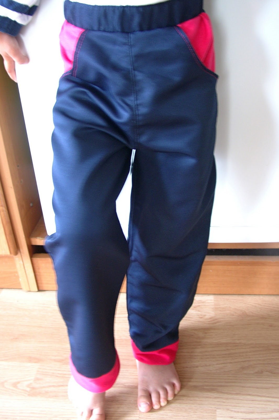 Helen Crafty Stall: Kid's Casual Two-colored Pants (free pattern ...