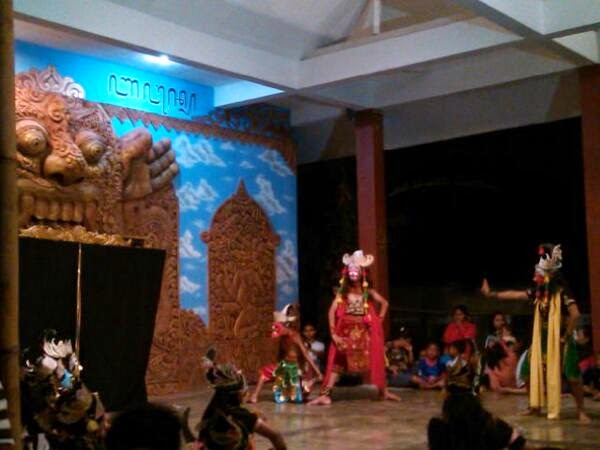 TARI TOPENG MALANG YANG MULAI TERGERUS ZAMAN ~ panji vacation