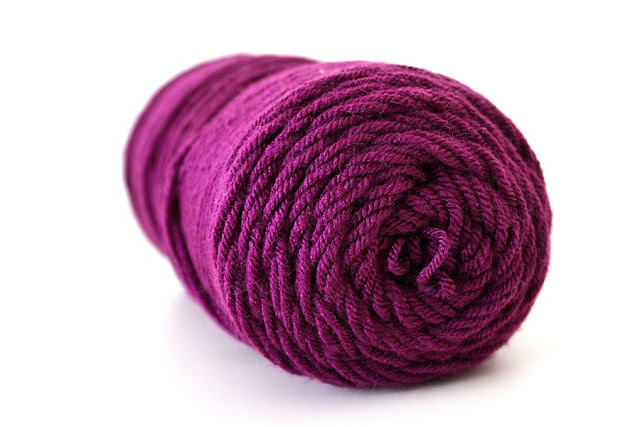 Giant Yarn Spider Web - MADE EVERYDAY