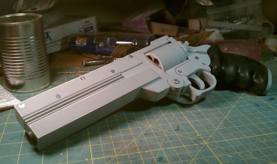 Weaselhammer Props: Vash the Stampede's Longcolt .45 from Trigun Replica