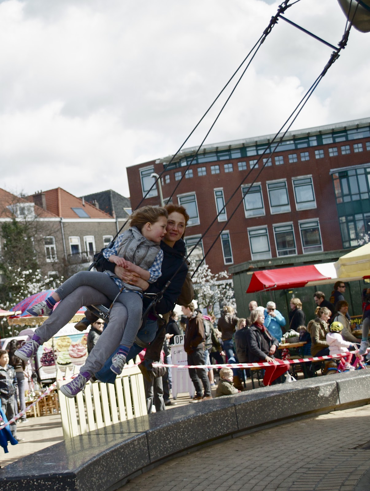 Aesthetic Fauna: The Hague Goes Handcrafted