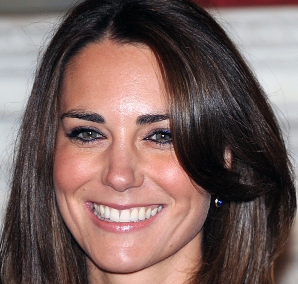 Smile Pictures Gallery: Kate Middleton Smile 1