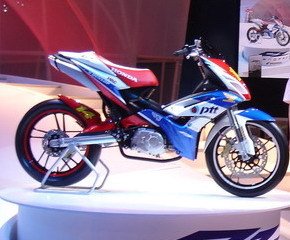 Modifikasi Honda CS 1 |SPESIFIKASI DAN MODIFIKASI MOTOR