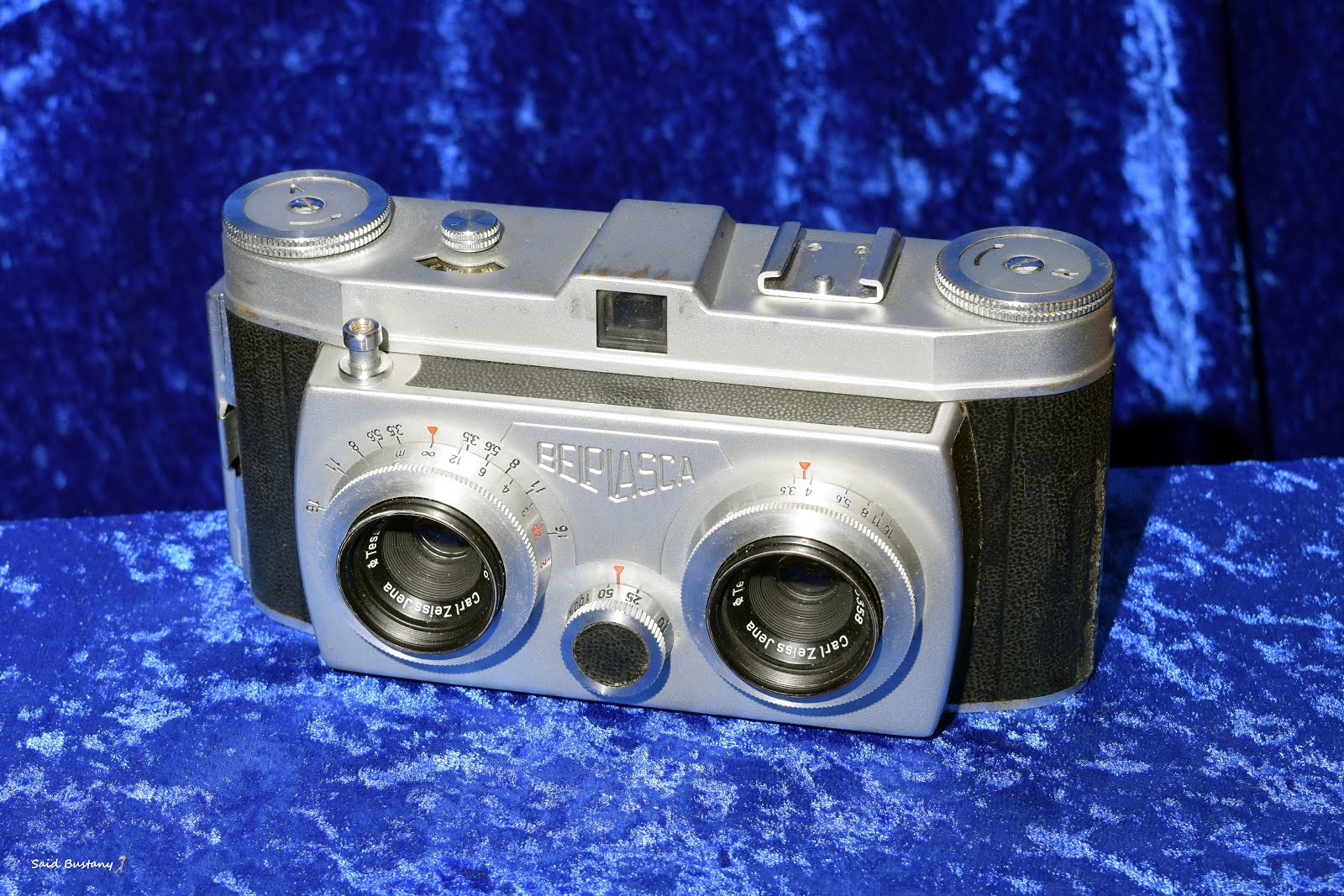 3D Artist: Analoge Stereokameras und Stereobetrachter