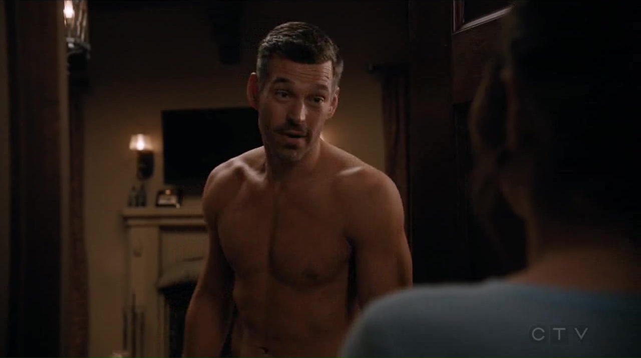 ausCAPS: Eddie Cibrian shirtless in Take Two 1-01 "Pilot"
