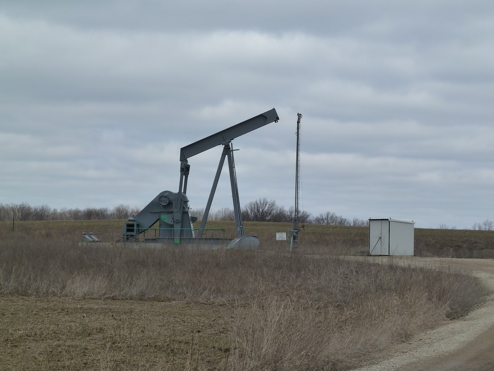 Adrian - Oil and Gas: Pictures of the Adrian Township - Adrian Oil Field