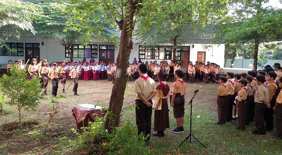 Peringatan Hari Pramuka SD Labschool Unnes 2016 - RIFANFAJRIN.COM