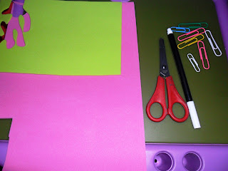Material pedagógico hecho en casa: Unir silabas con clips