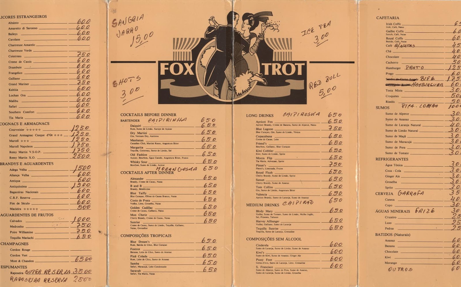 IÉ-IÉ: MENU DO FOXTROT