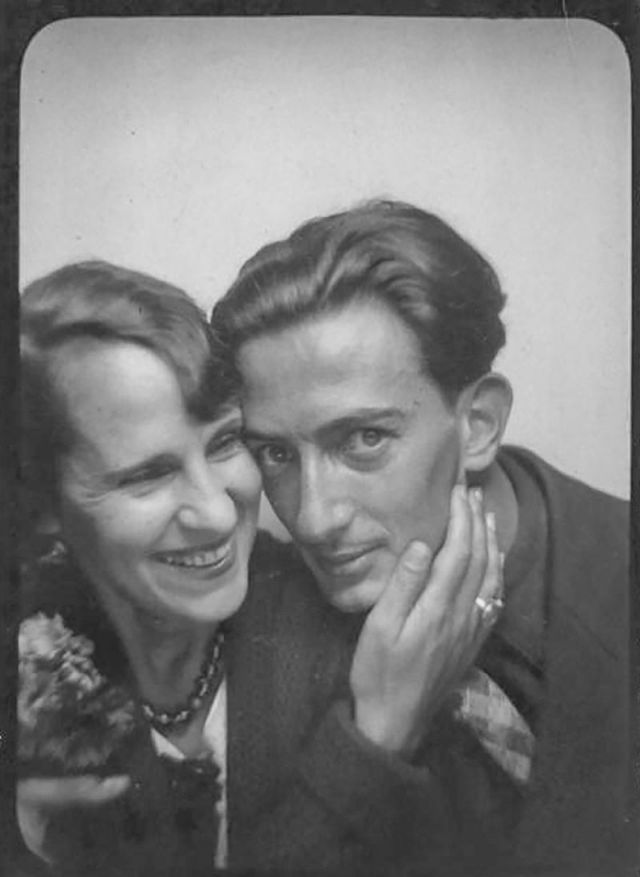 30 Black and White Photographs of Gala and Salvador Dalí From Between ...