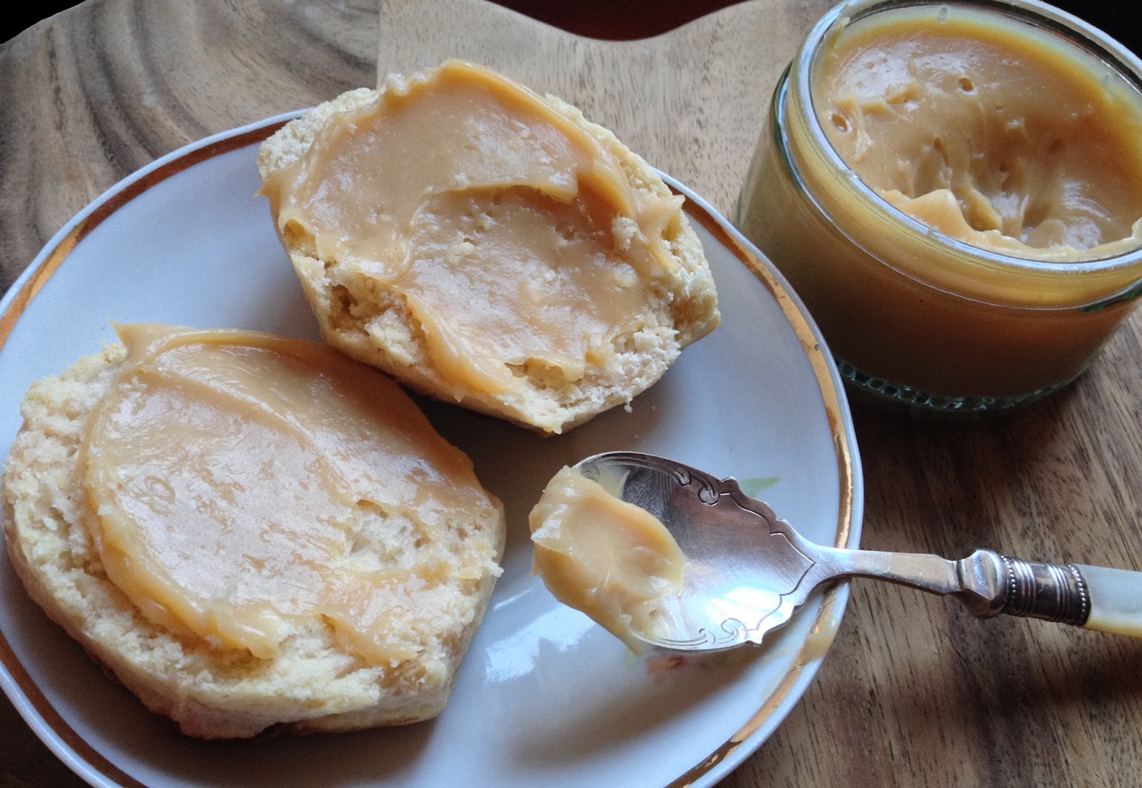 Domestic Sluttery: Sluttishly Sweet: Earl Grey Milk Jam