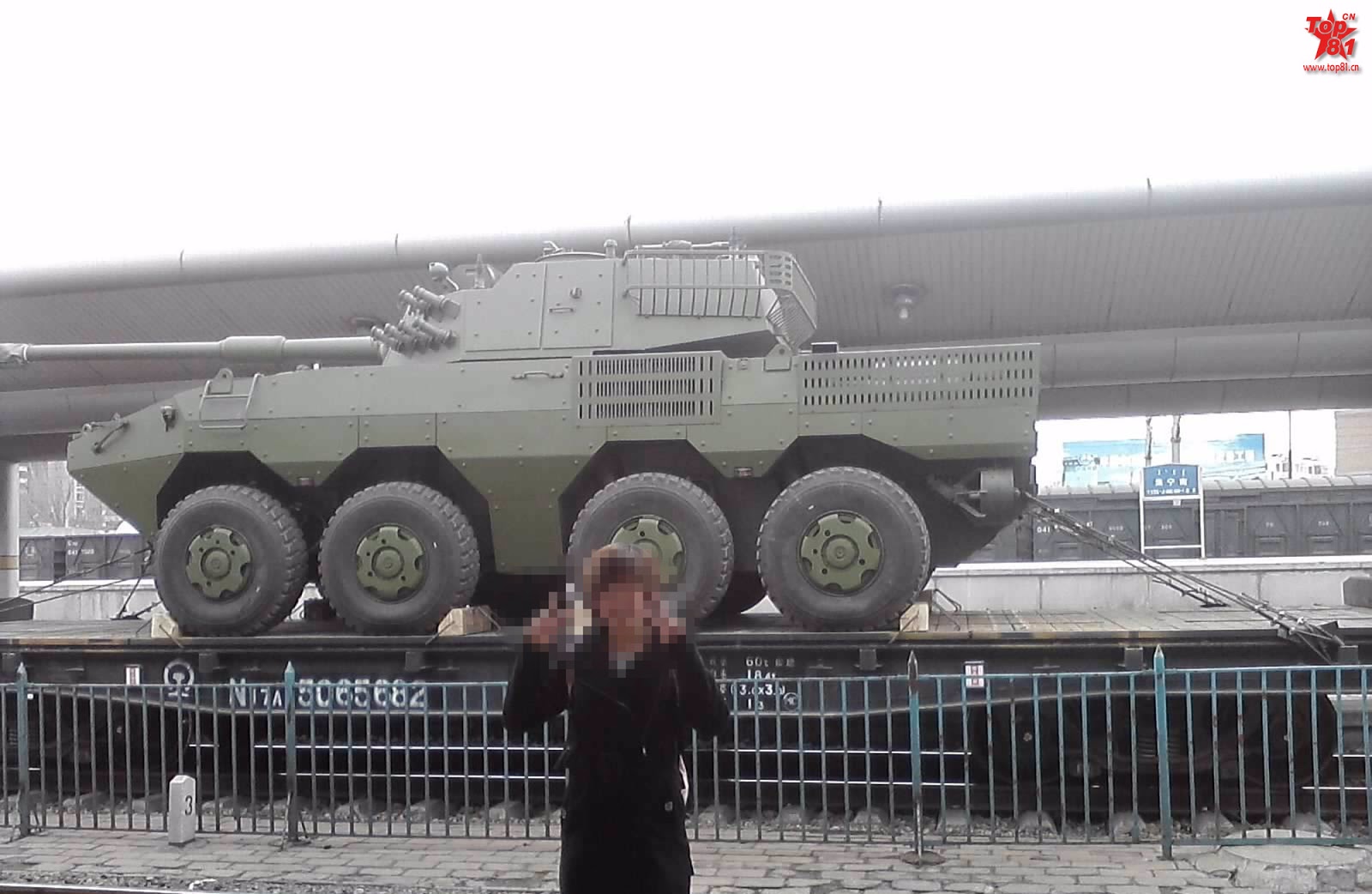 China Defense Blog: The first ZBL-09 Assault gun equipped unit unveiled