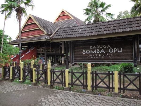 BENTENG SOMBA OPU