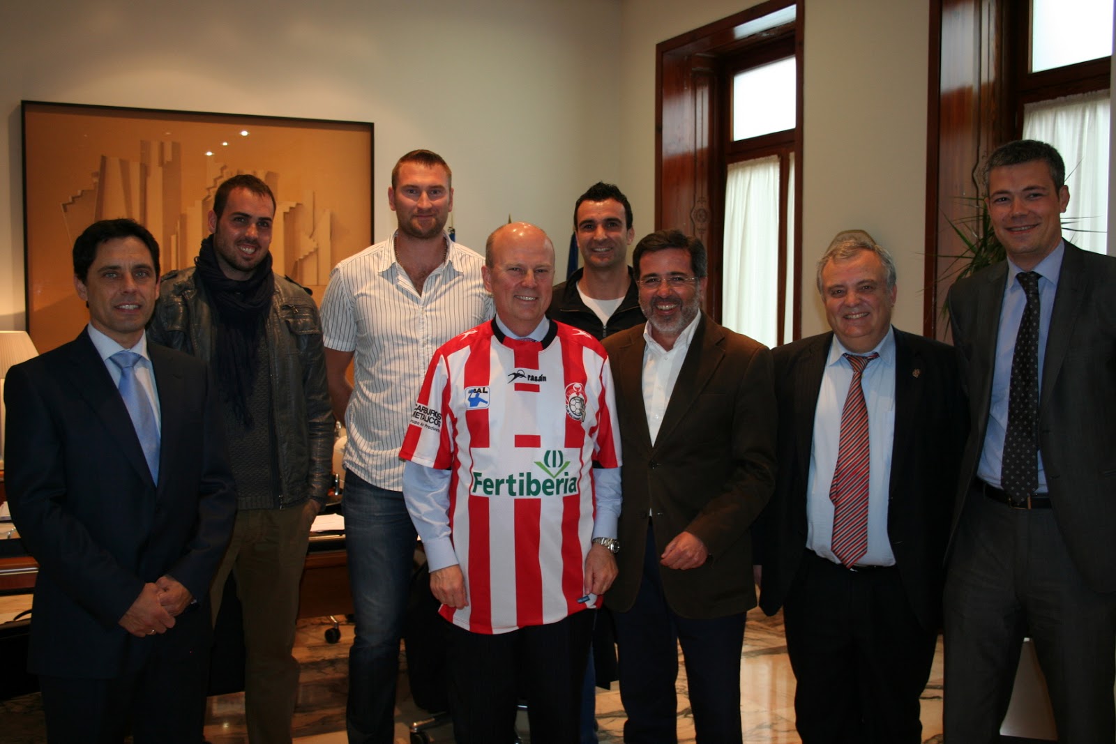 El guerrero manchego: El Conseller Máximo Buch recibe a una delegación ...