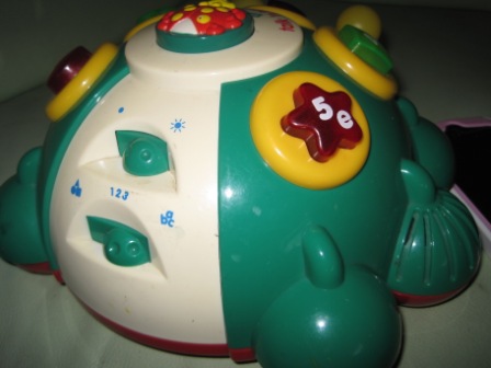 JuaiMurah: Vtech IQ Builders Talk N Teach Bug